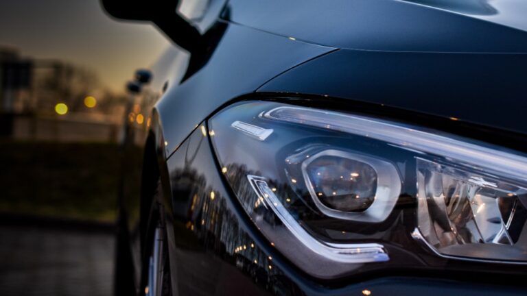 What Are Parking Lights & When Should You Use Them?